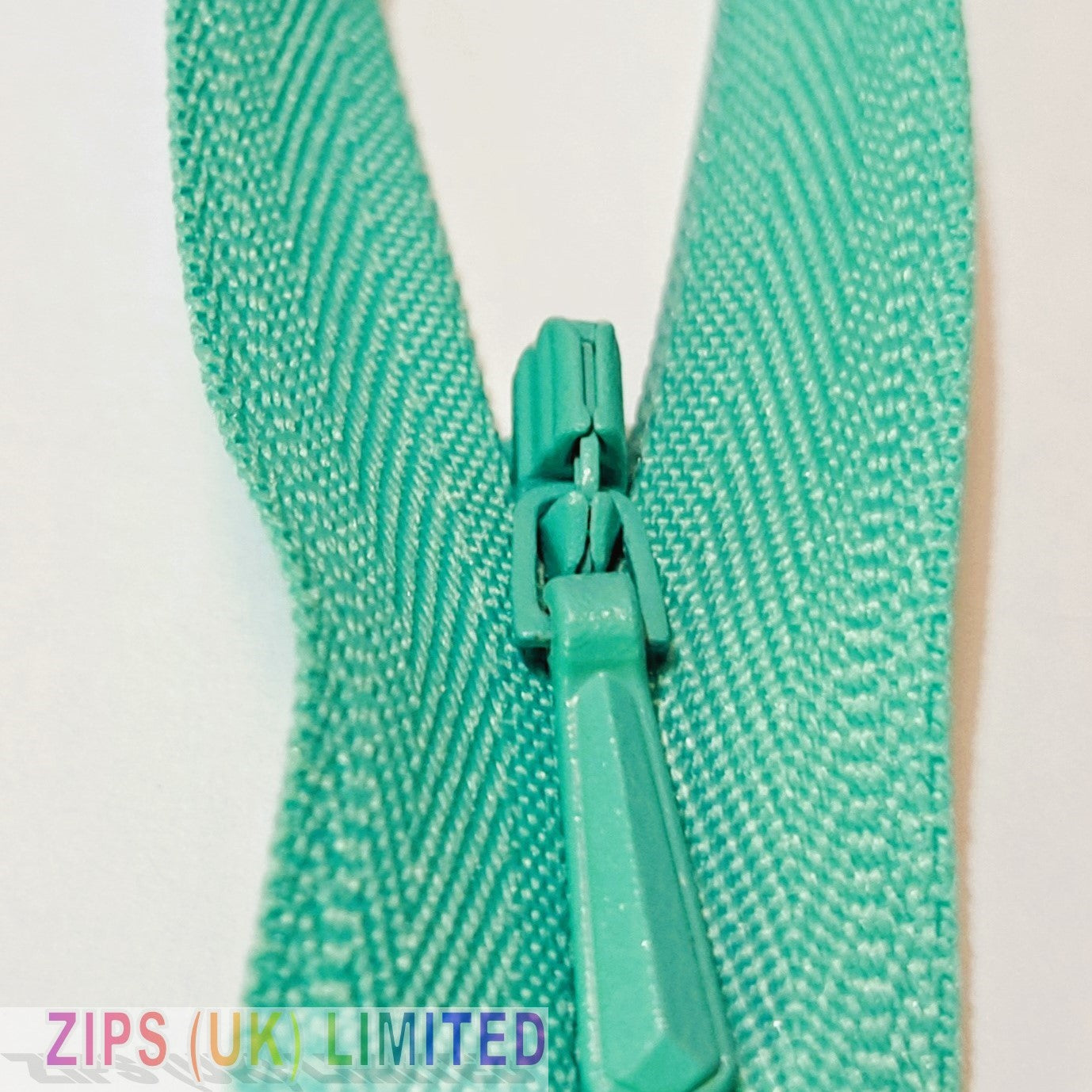 3CC Concealed Zips 20cm/8" – ZipsUK